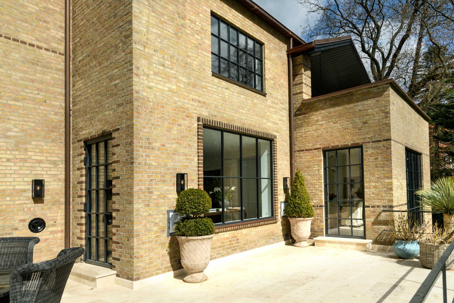 New windows and doors with stylebars and brass handles | HS Hansen