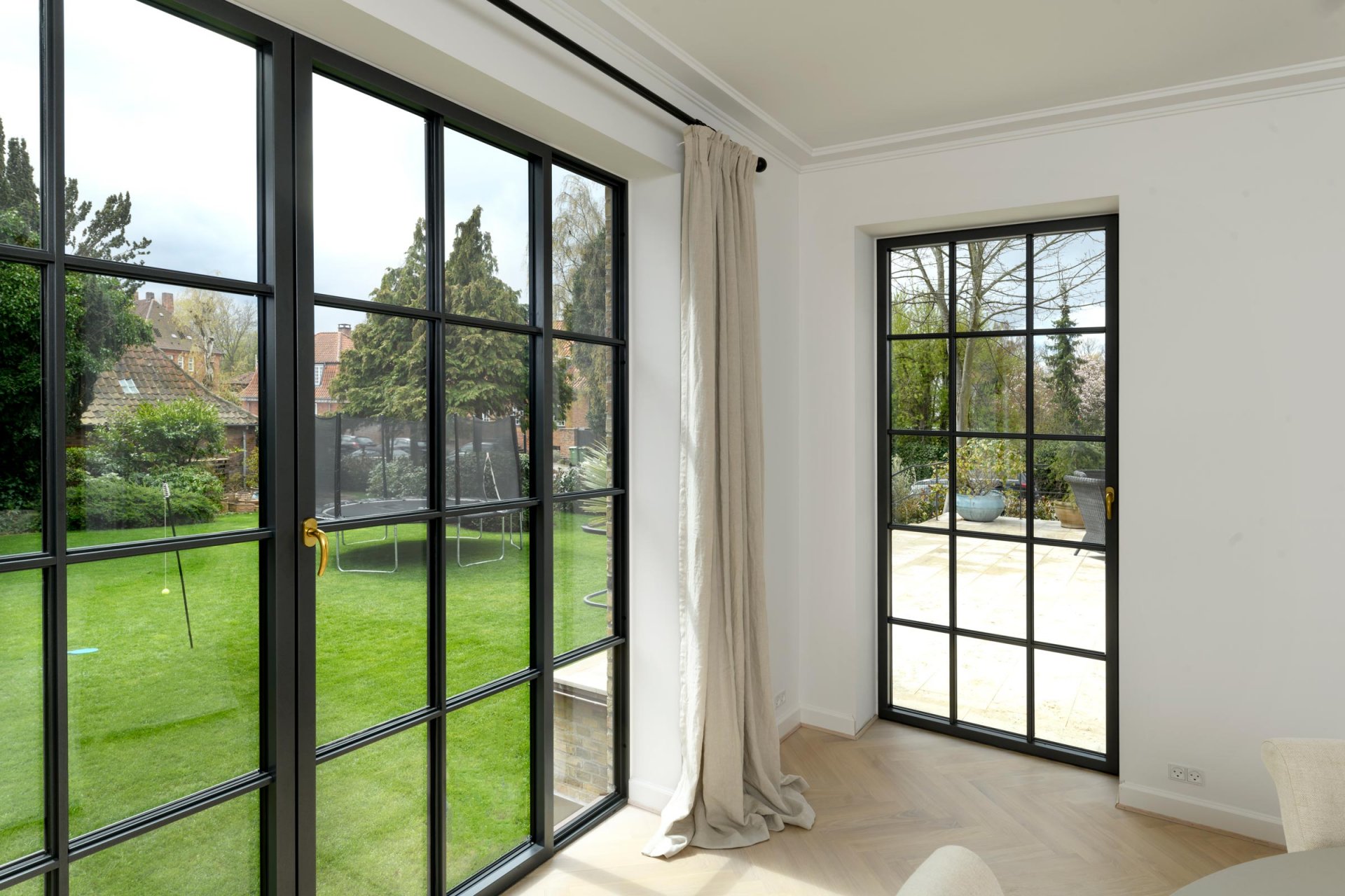 New windows and doors with stylebars and brass handles | HS Hansen